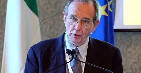 Il ministro Padoan: "La ripresa è ancora fragile e va sostenuta" - Rai News