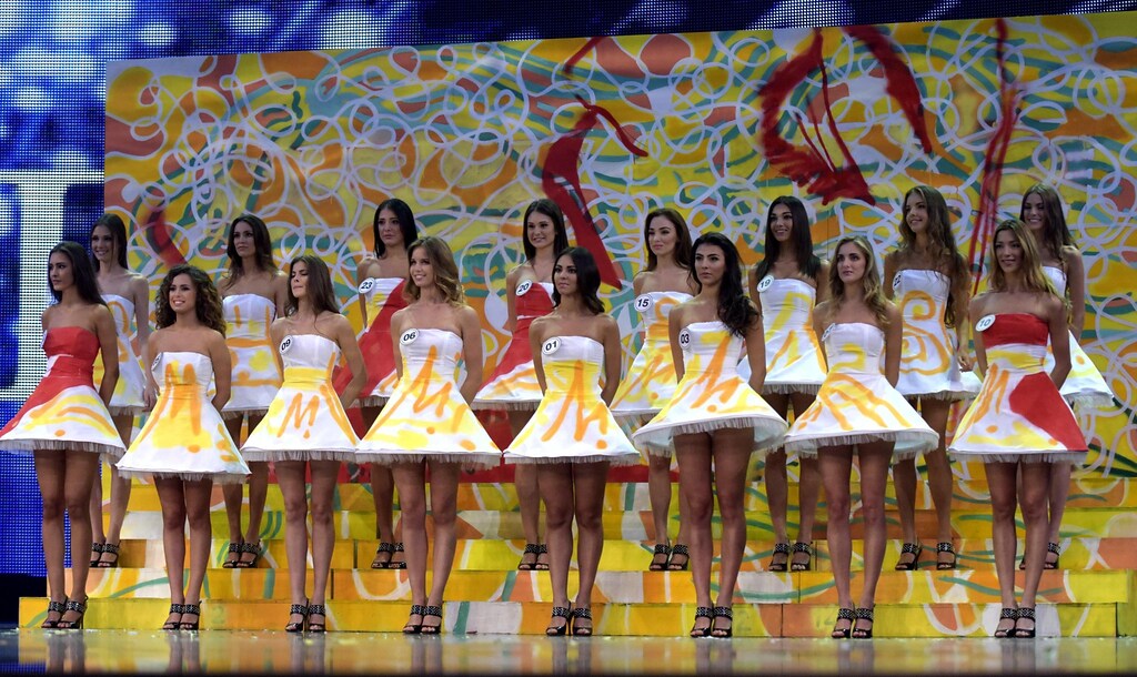 Miss Italia 2014 viene dalla Sicilia. Ha 20 anni, occhi nocciola ed è ...