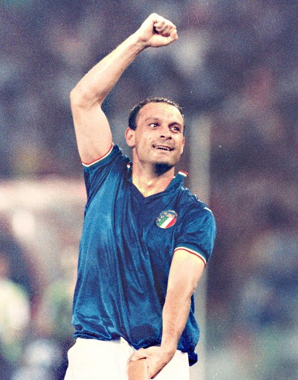 I 50 anni di Toto Schillaci, da Italia 90 all'Isola dei Famosi ...