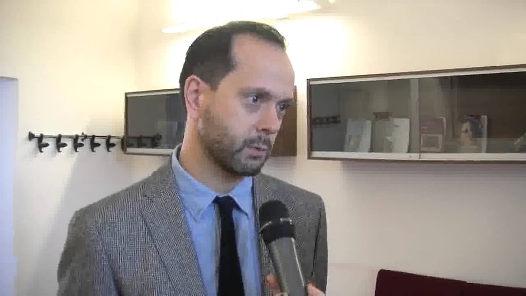 Simone Verde: "I beni culturali esistono solo se c'è la democrazia" - video - Rai News