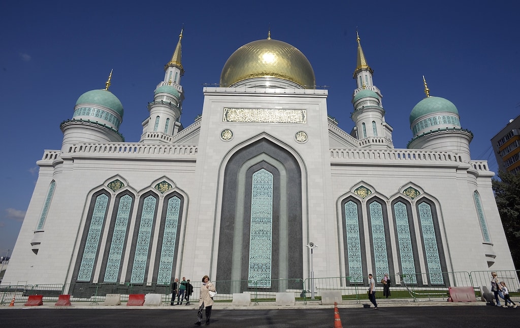 A Mosca la più grande moschea d'Europa (foto) - photogallery - Rai News