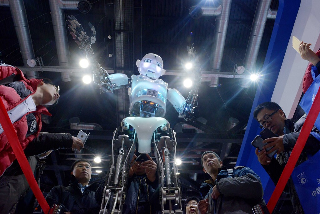 Pechino, robot in mostra alla World Robotics Conference - photogallery ...