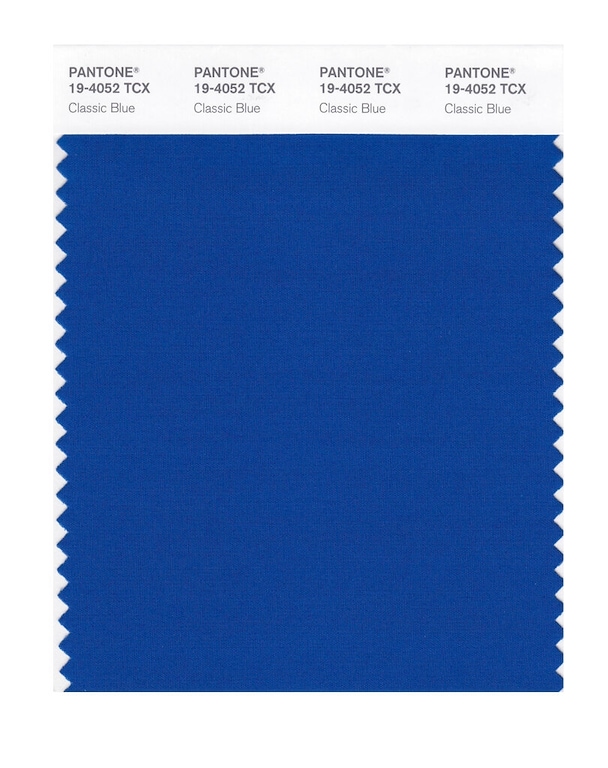 Tra indaco e oceano: è il Classic Blue il colore Pantone dell'anno per ...